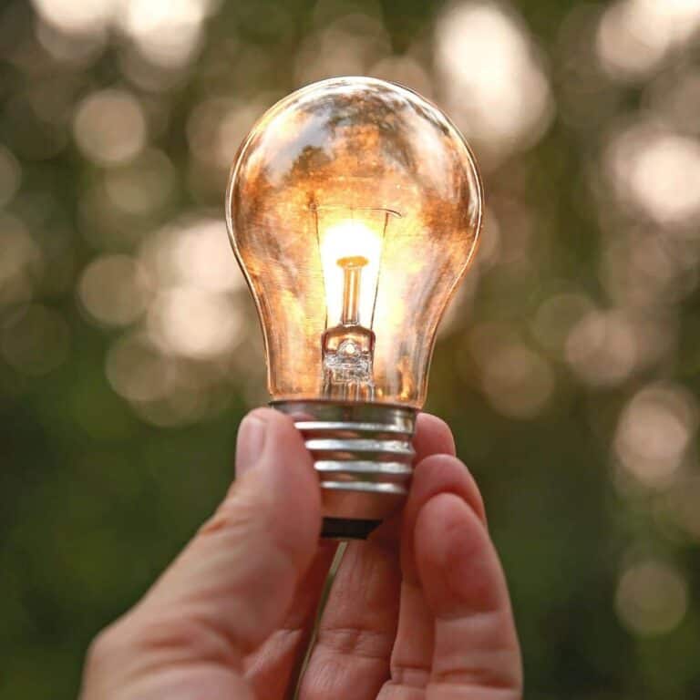 20+ Funny Light Puns - Box of Puns