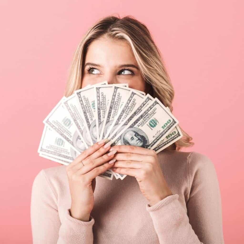 20 Hilarious Money Puns - Box of Puns